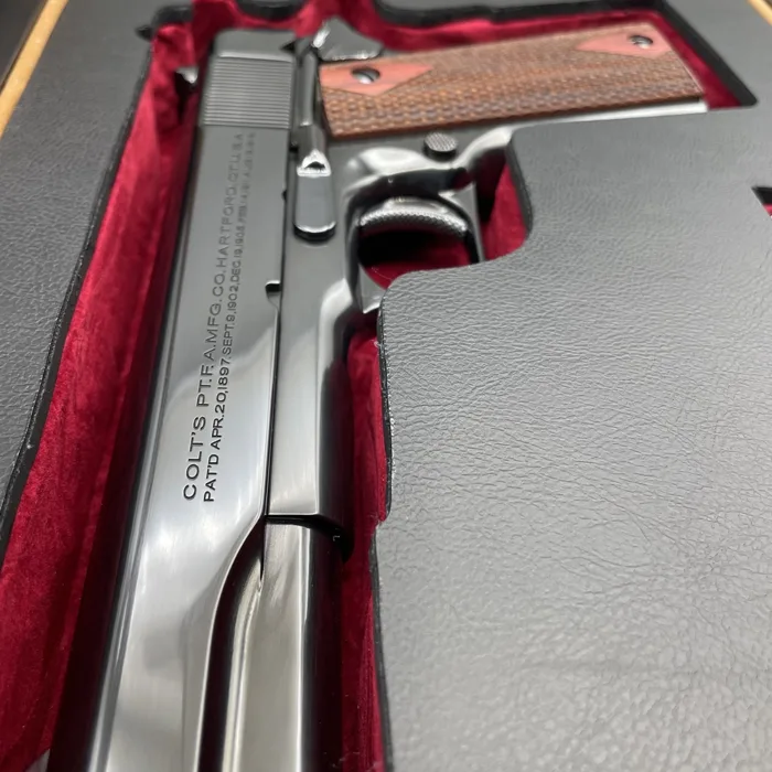 La Nueve Siete Chinos Pistol - Mad Cactus Customs